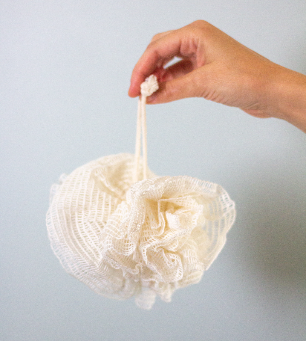 Natural Mesh Shower Bath Pouf — Bella & Oliver Soap Co.